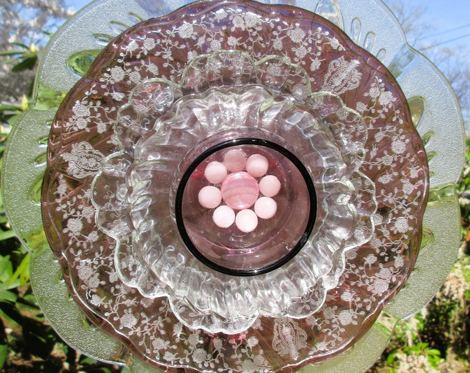 Purple and Clear Glass Garden Art Flower Yard Art Garden Ornament ...