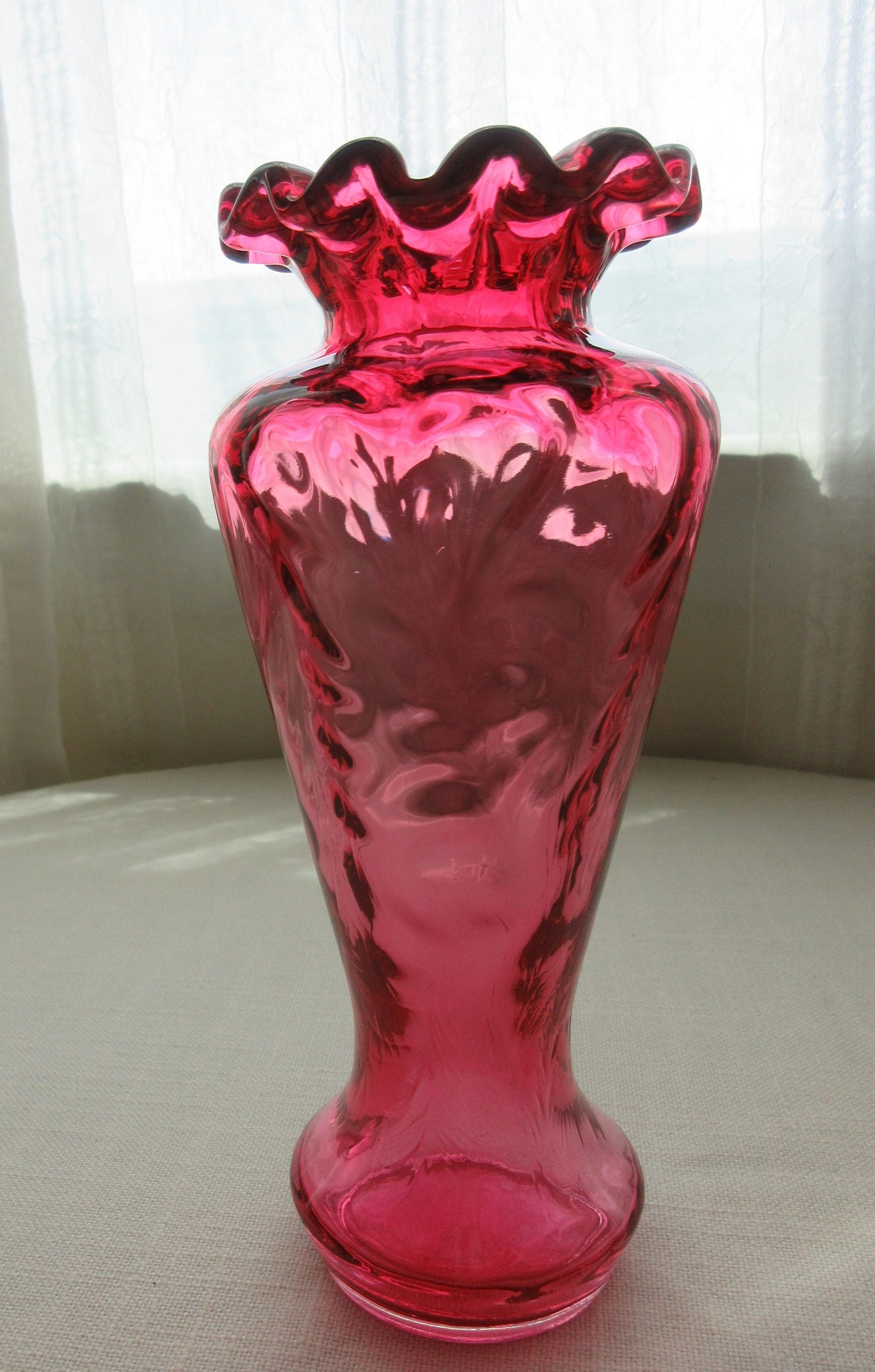 Art & Collectibles Fenton Red & Pink Ruffle Glass Vase #500MM Glass ...