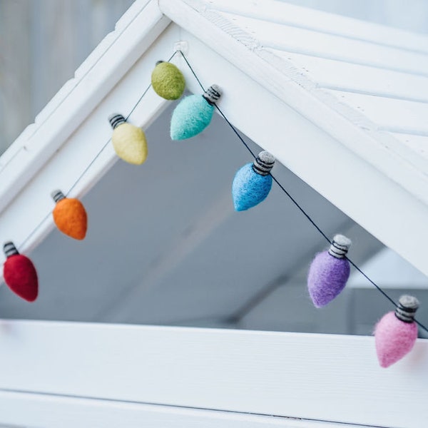 Light Bulb Garland - Etsy