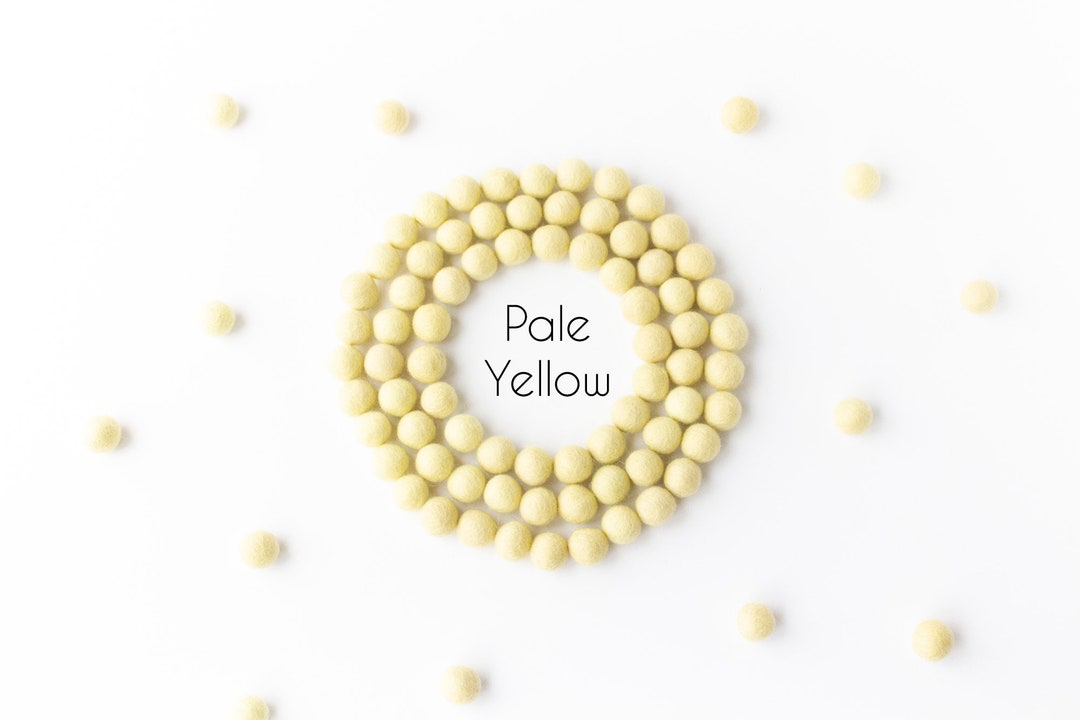 Pale Yellow Wool Felt Balls - 2.5cm Felt Pom Poms - 25mm Wool Balls ...