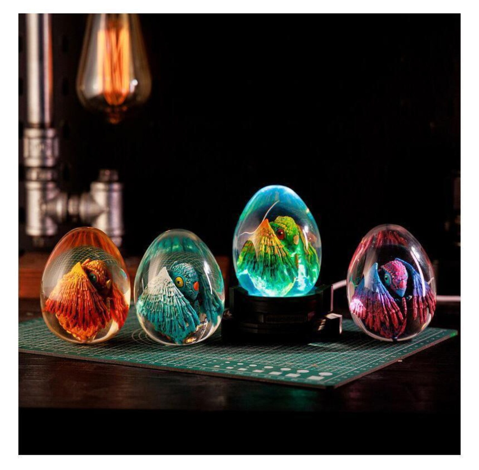 Dinosaur Resin Lamp Egg, Custom Epoxy Resin Art Lamp, Custom Dinosaur ...