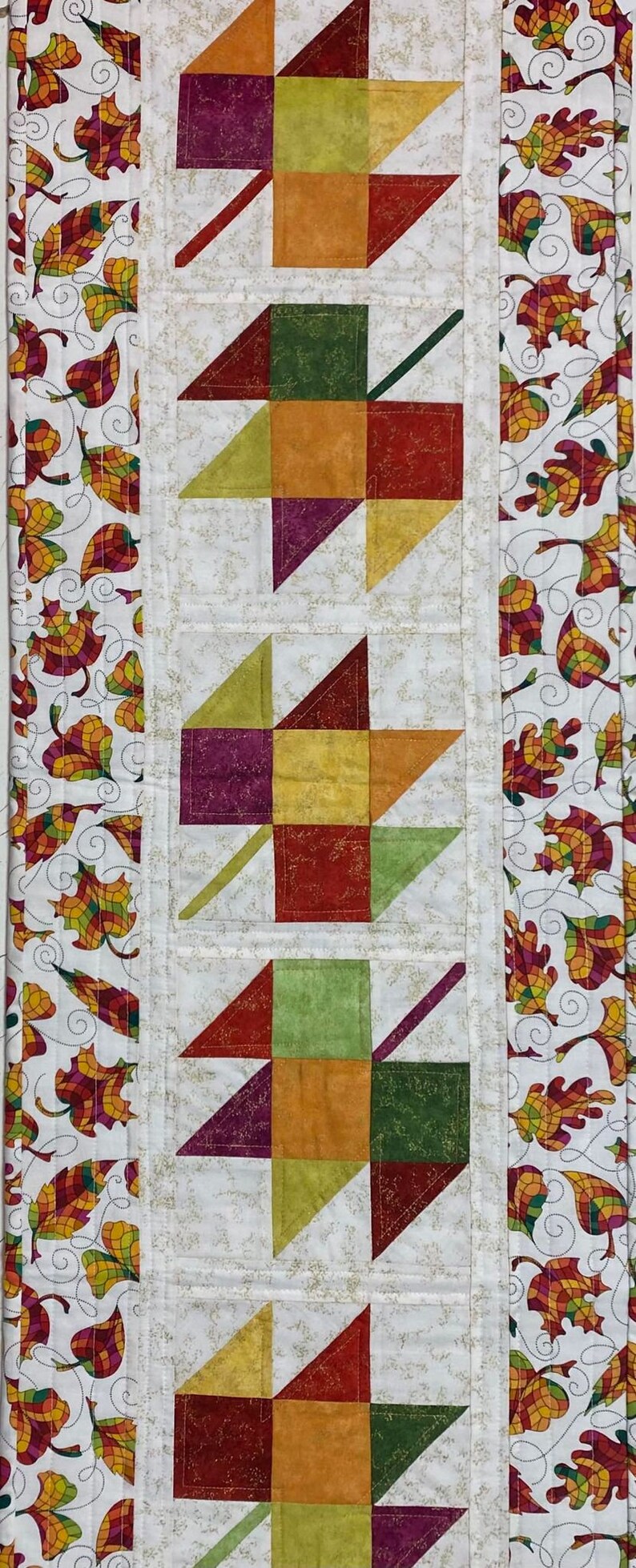 Maple Leaf Table Runner Pattern - PDF - Etsy