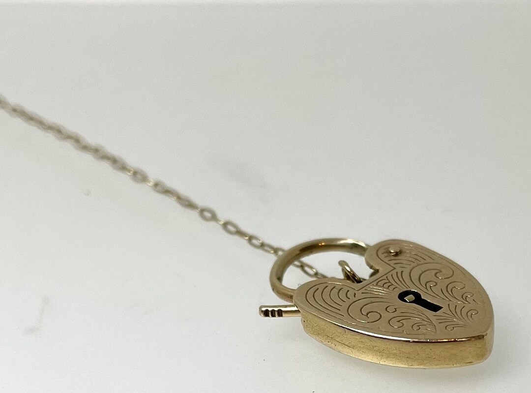Vintage 9ct Gold Heart Padlock Clasp Engraved Filigree 2.8g 22.2mm ...