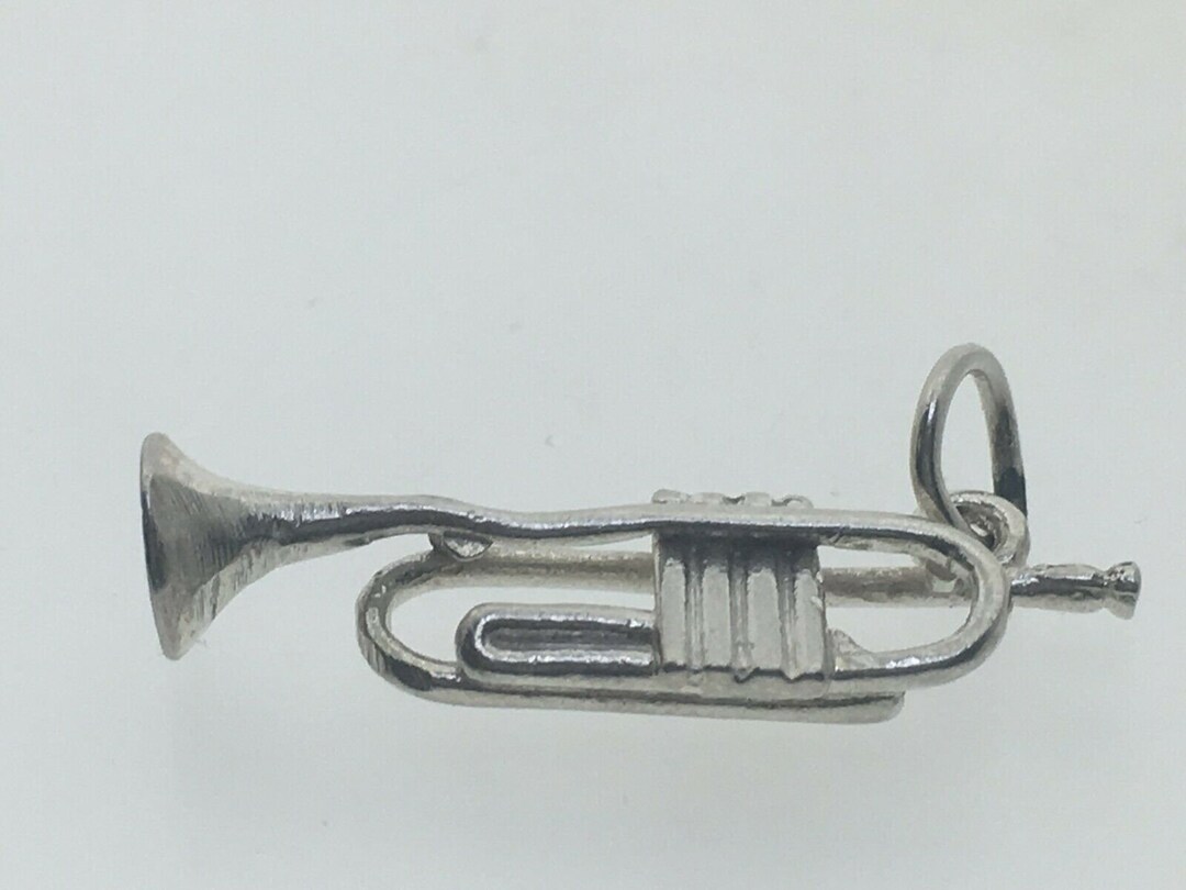 Vintage Silver Trumpet Musical Instrument Charm 1.9 Grams Traditional ...