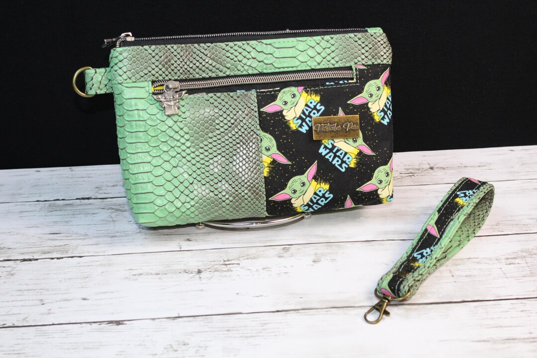 Space Wars Alien Faux Alligator Leather Women's Designer Clutch - Etsy