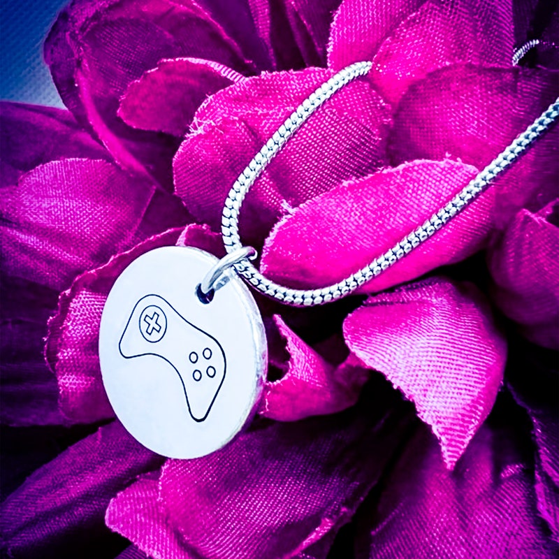 Controller Necklace - Etsy