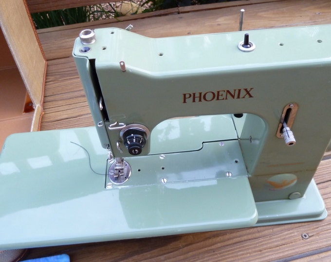 Vintage German Phoenix Free Arm Sewing Machine With Attachments and ...