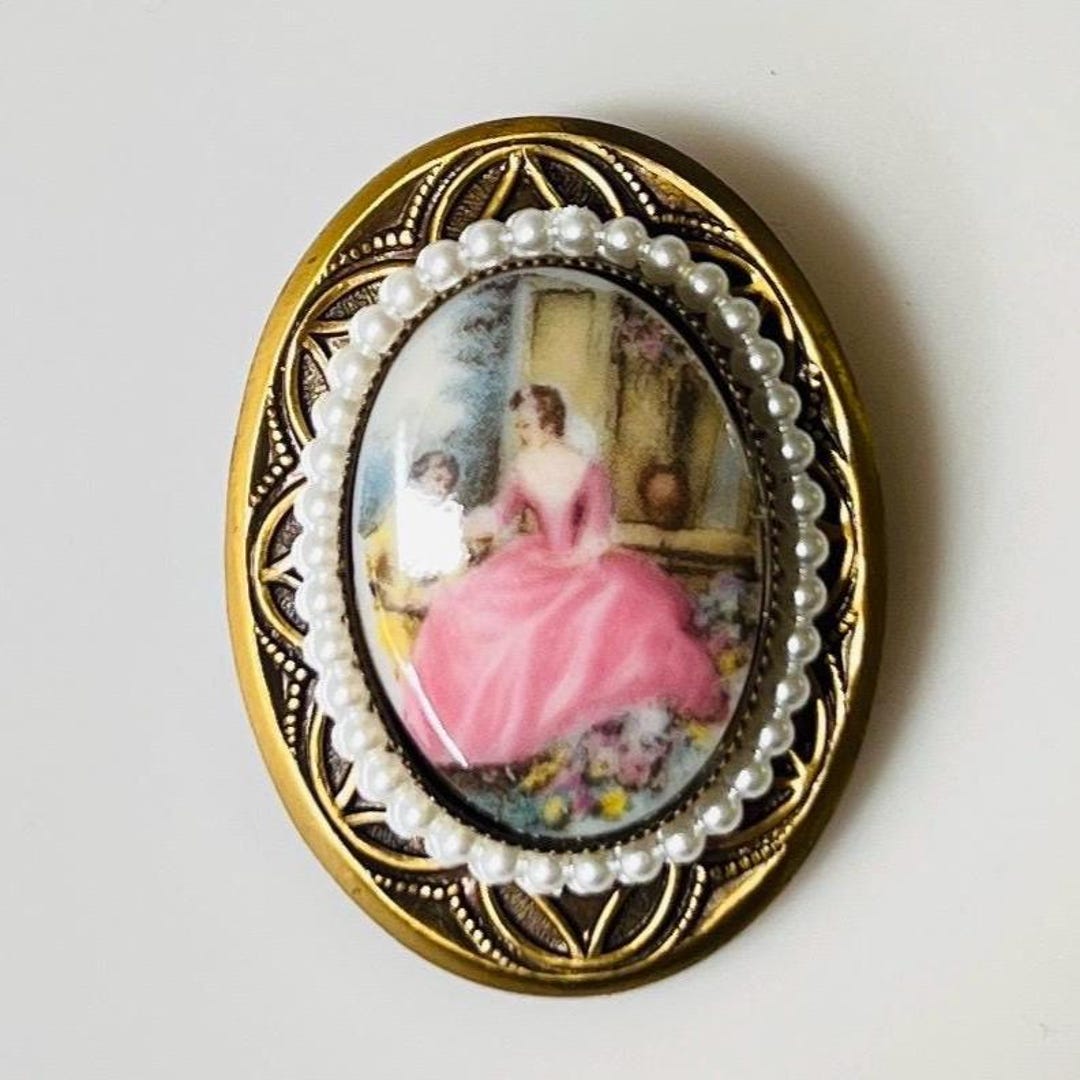 Victorian Lady Portrait Brooch – Embossed Brass Cameo Pin - Etsy