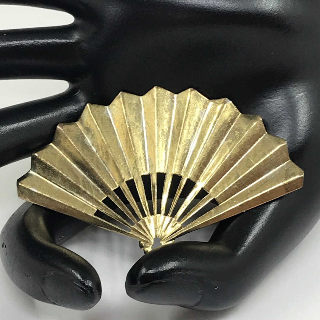 Vintage Bronze Metal Stamp Fan Pin Brooch - Etsy