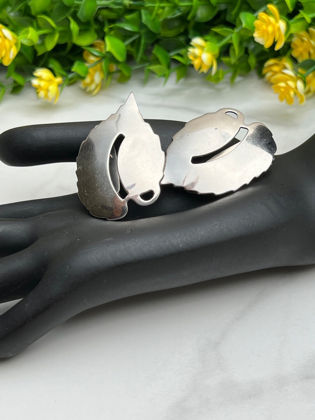 Vintage Silver Leaf Dress Clips - Etsy