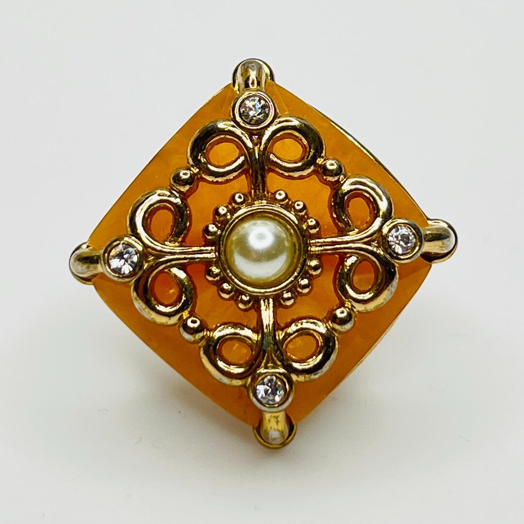 Avon Pearl & Coral Filigree Ring – Vintage Size 9.75 NRQ Statement ...