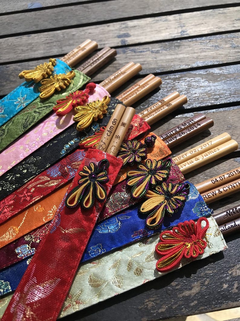 Free Shipping 100 Pairs Personalized Engraved Natural Bamboo Chopsticks ...