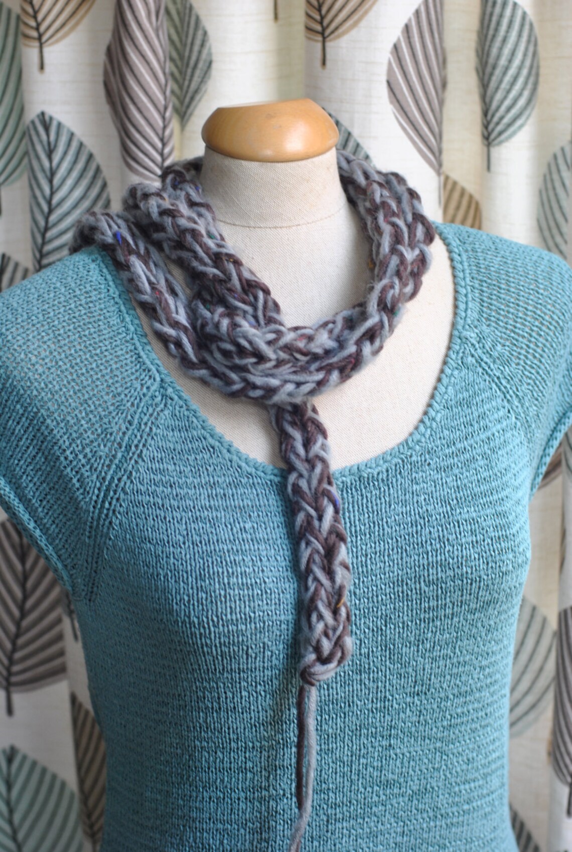 Chunky Spaghetti Scarf Long Skinny Wool Scarf finger knitted | Etsy