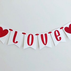 Valentine's Day Love Banner / Valentine's Day Decorations / XOXO ...