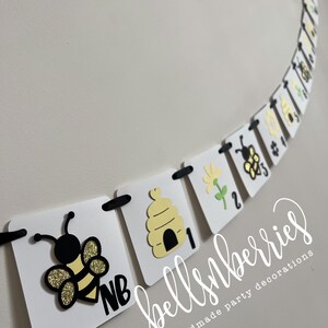 Bumble Bee Photo Banner Banner / Bee Monthly Photo Banner / Bee Banner ...