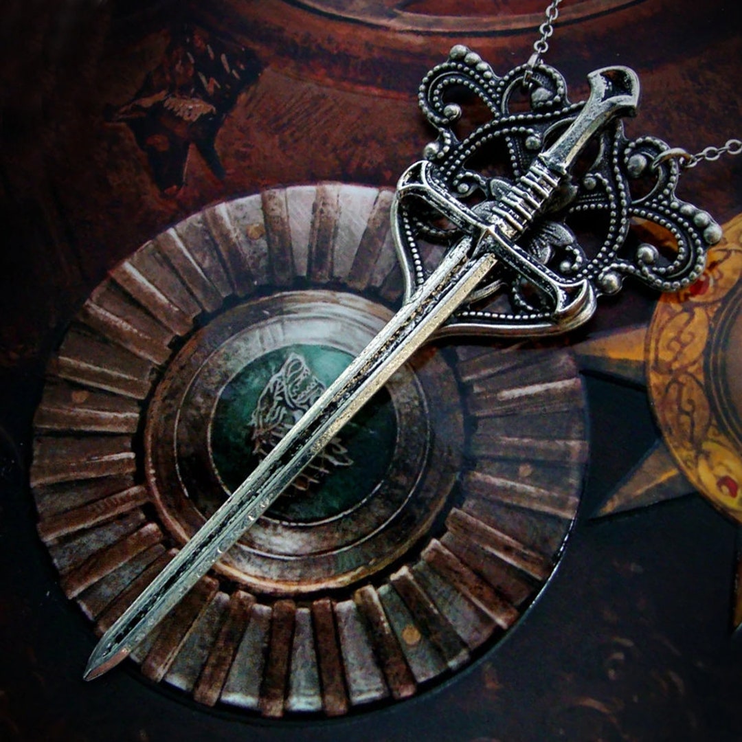 Sword Necklace Medieval Fantasy Knight Heraldry Pendant Blade Coats of ...