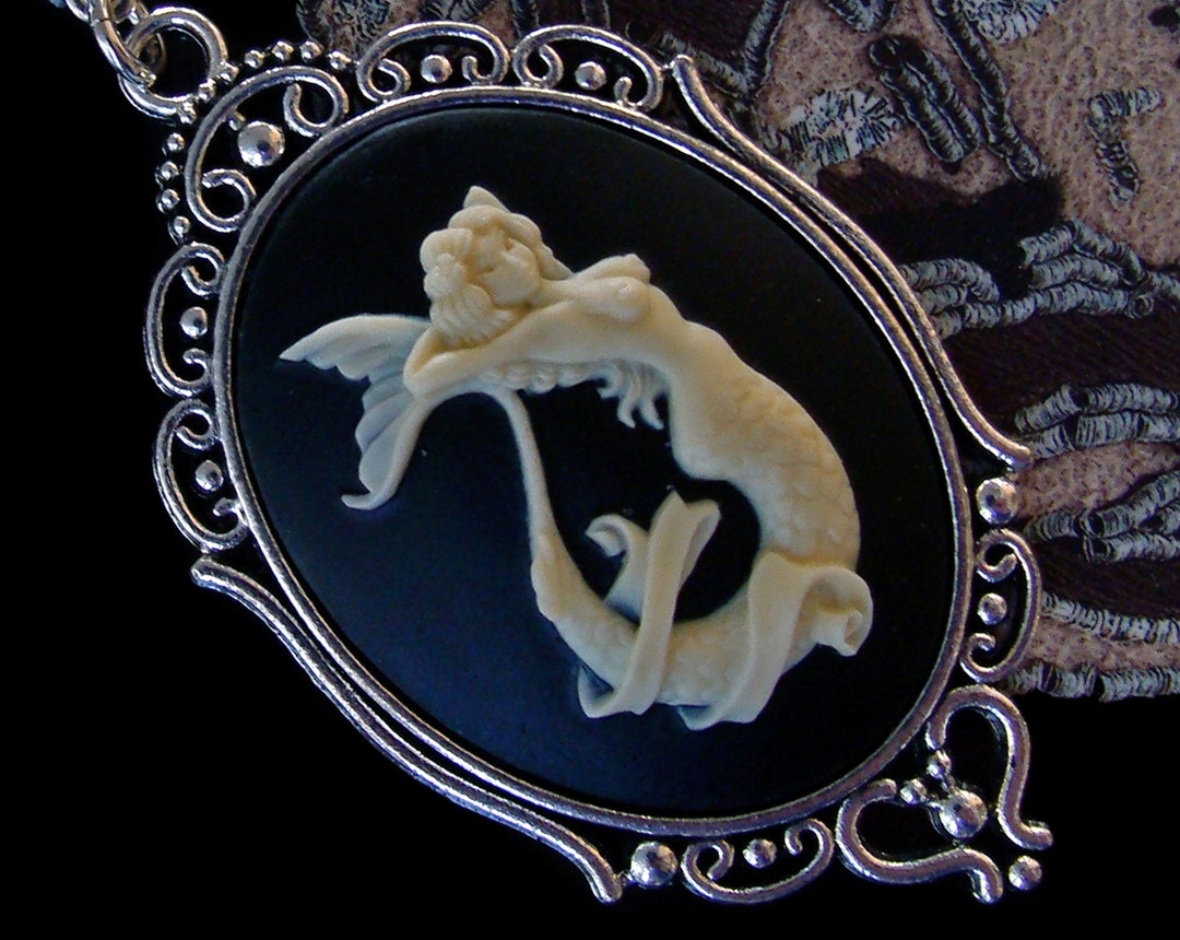 Mermaid Cameo Necklace - Mythical Creature - Sea Goddess - Nereide ...