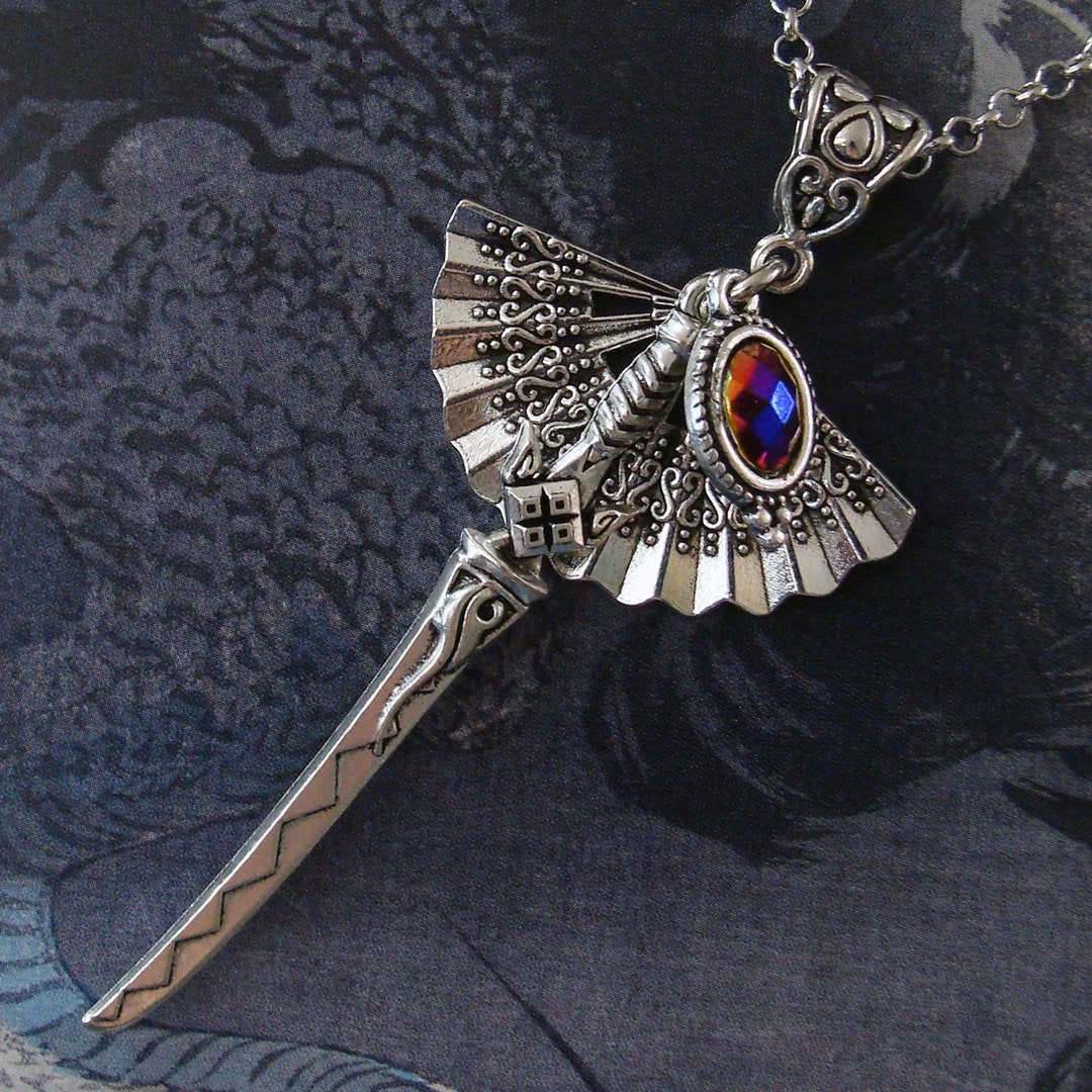 Kitana Necklace Ninja Woman Shinobi Japan Kunoishi Warrior Katana ...