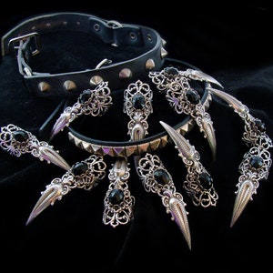 Gothic Claw Ring White Opal Goth Girl Witchy Opalite Wiccan Alternative ...