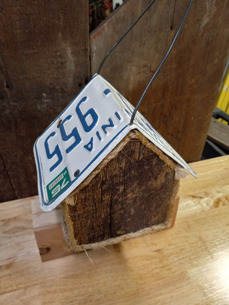 Barn Wood Bluebird Birdhouse With Virginia License Plate Roof - Etsy