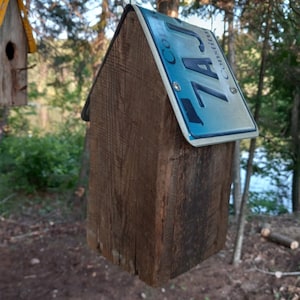 Connecticut License Plate Roof on a Rustic Reclaimed Barnwood Birdhouse ...