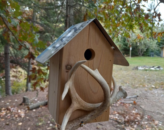 Pennsylvania License Plate Roof on a Uniquely Designed Birdhouse With ...