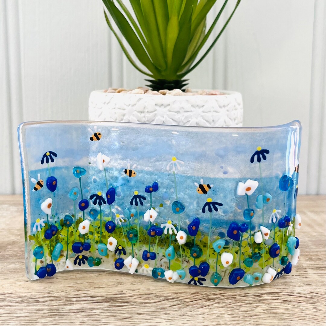 Fused Glass Cute Bees With Flowers Art Freestanding Wave Fused Glass ...