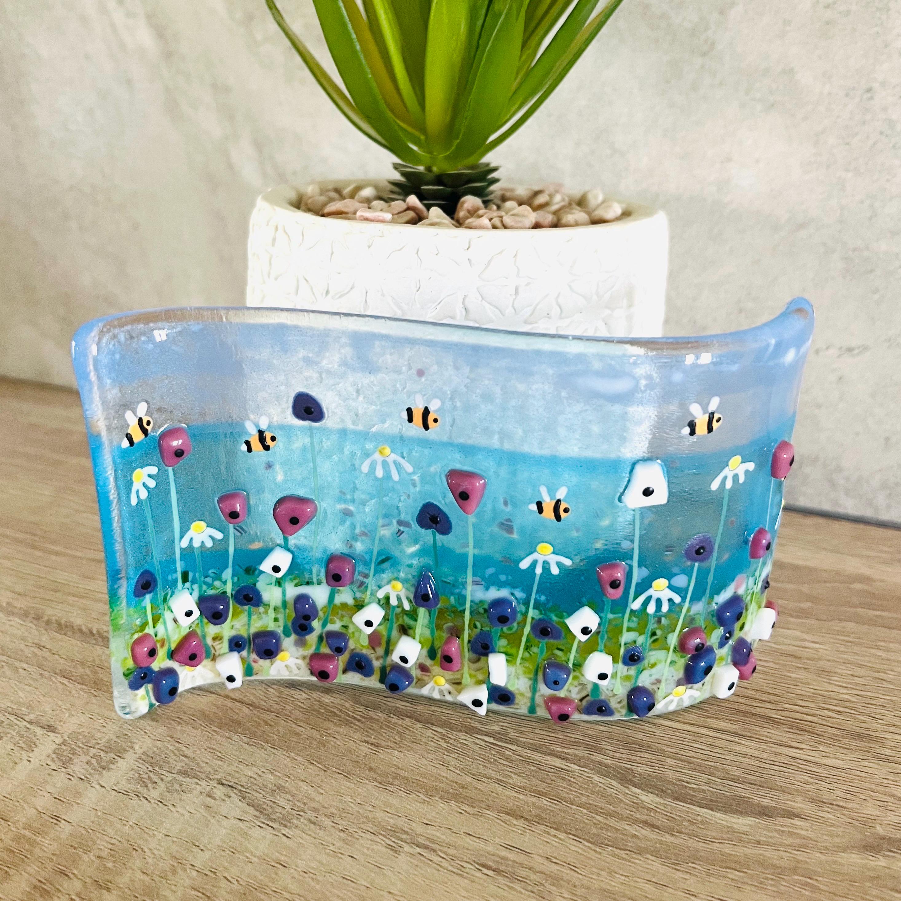 Fused Glass Cute Bees With Flowers Art Freestanding Wave - Fused Glass ...