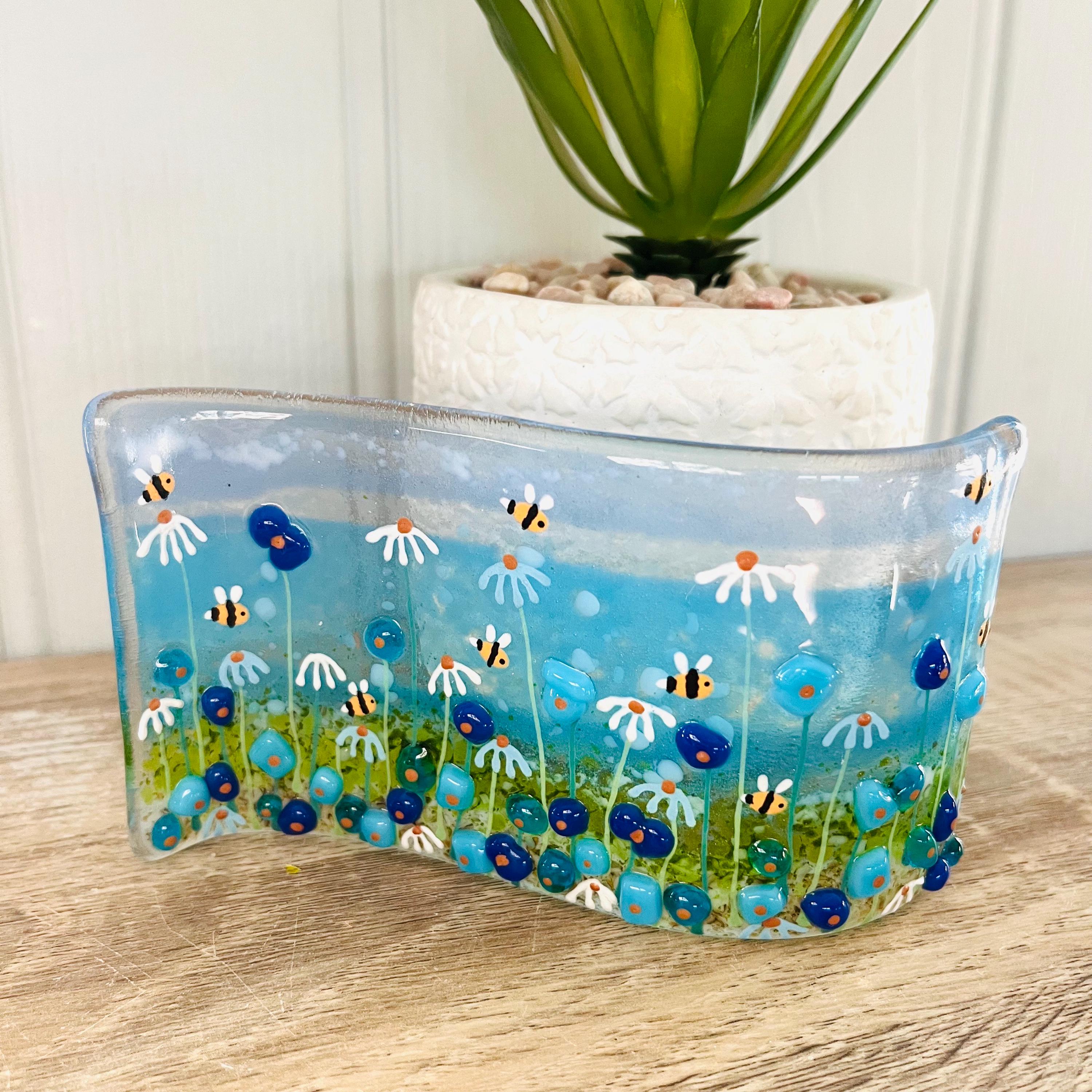 Fused Glass Cute Bees With Flowers Art Freestanding Wave - Fused Glass ...