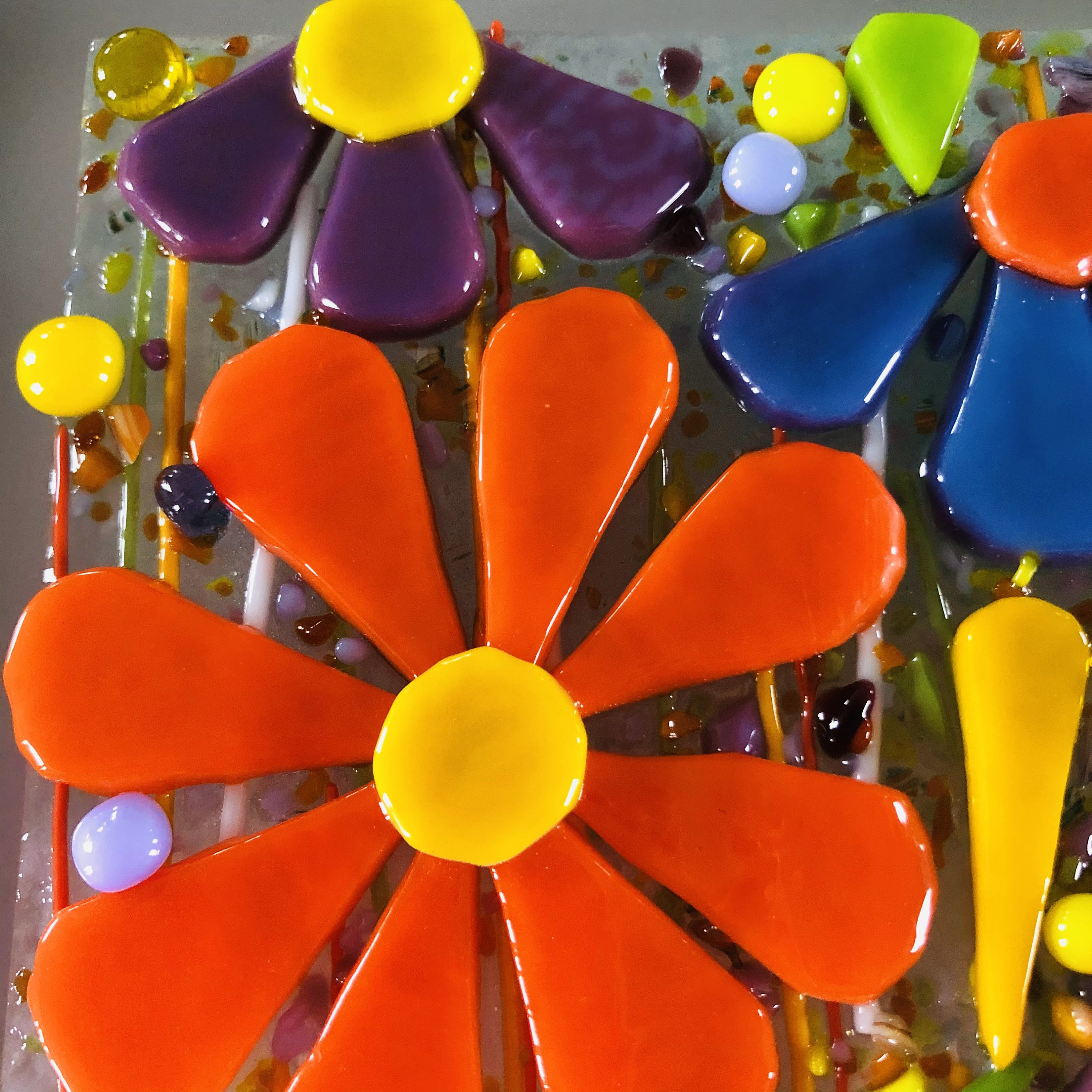 Making Fused Glass Flowers at Jose Caceres blog