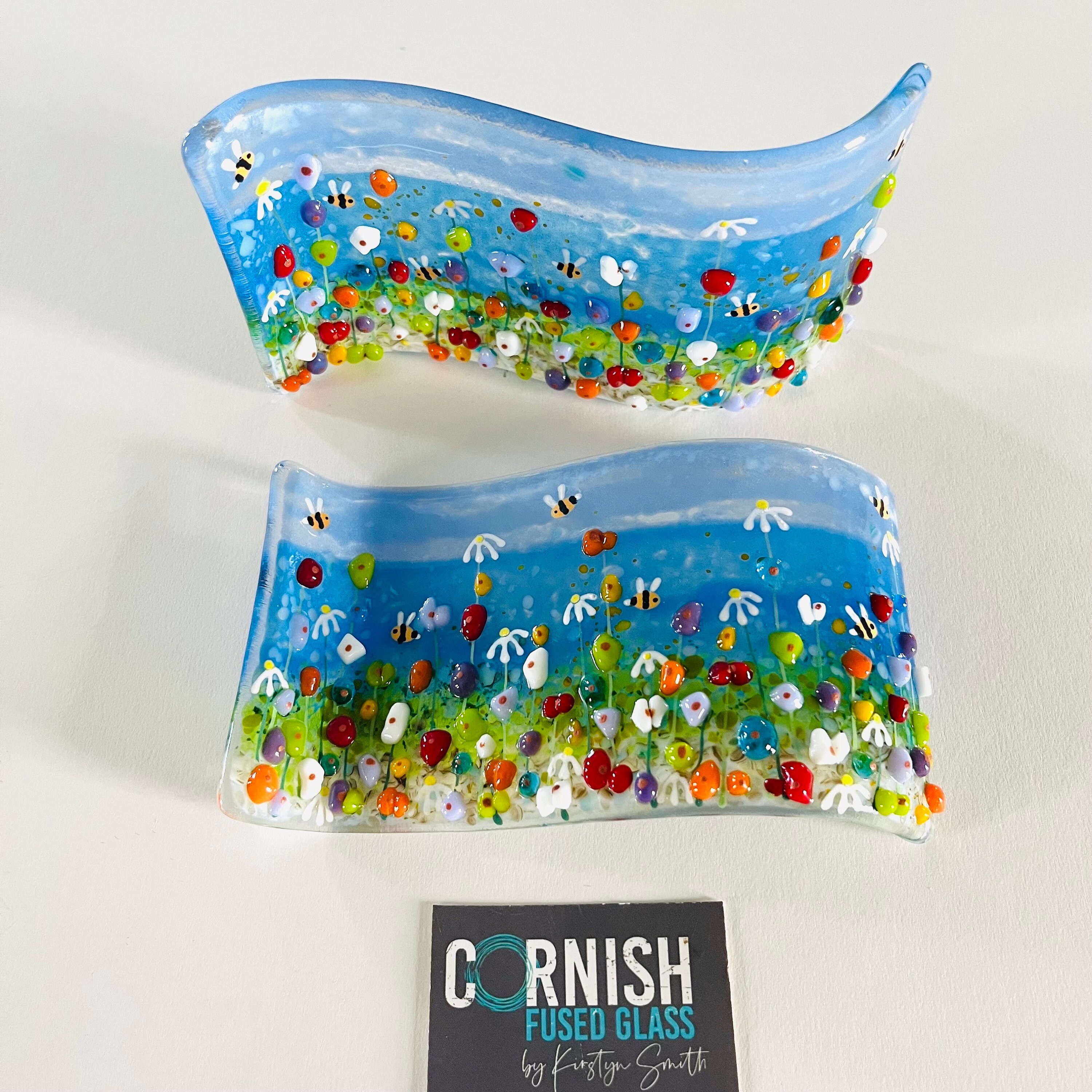 Fused Glass Cute Bees With Rainbow Flowers Art, Freestanding Wave ...