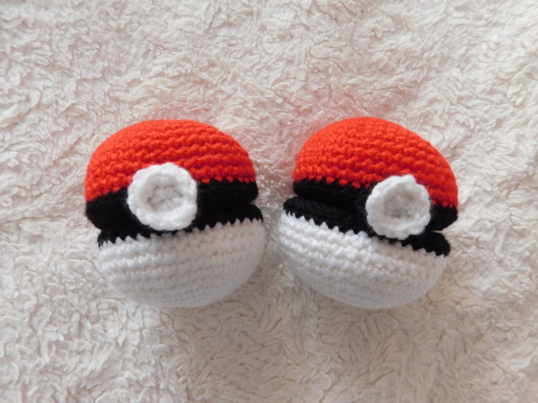 Handmade Pokeball Crocheted Handmade Pokeball Handmade Gift Toys for ...