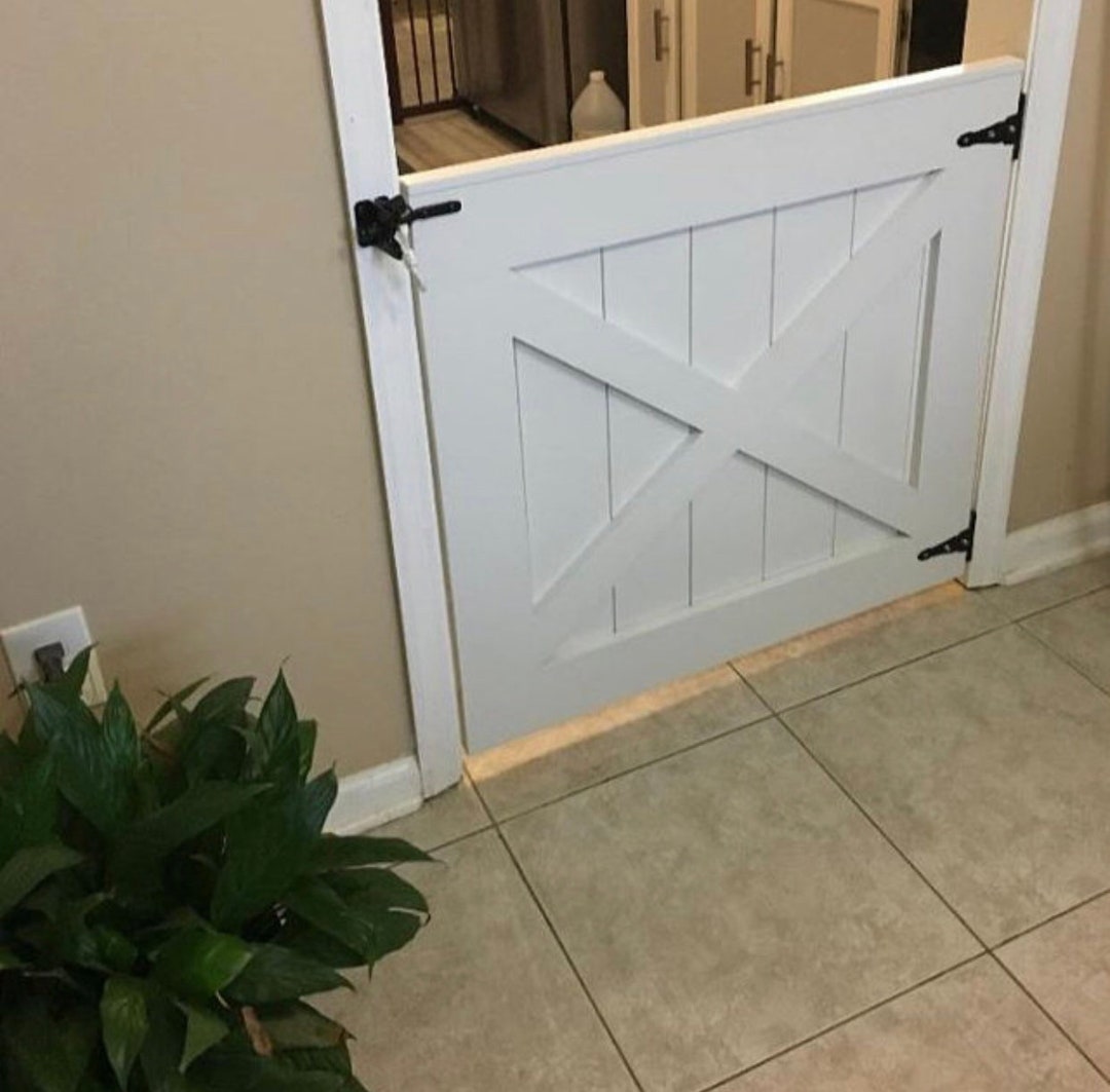 Custom Rustic Dog or Baby Gate Barn Door Style - Etsy