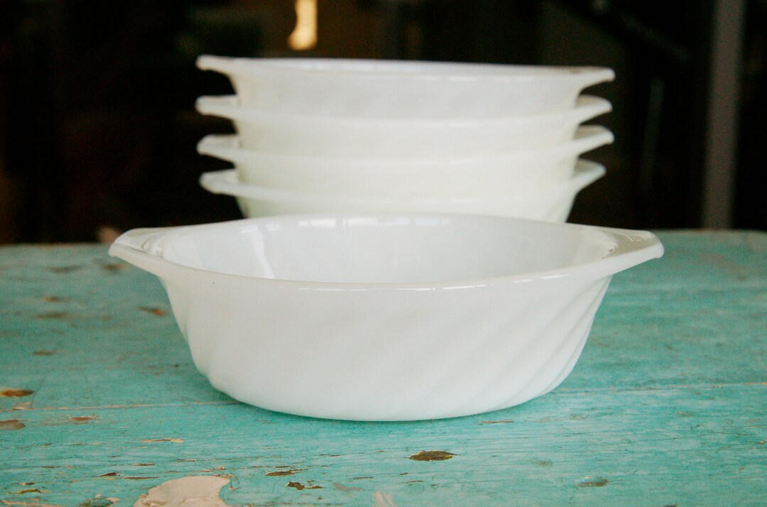 Vintage Anchor Hocking Fire King White Swirl Tab Handle Individual Dish ...