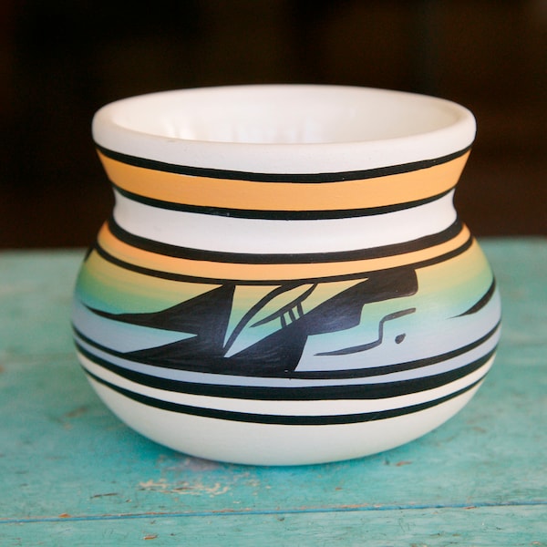 Native American Pot - Etsy