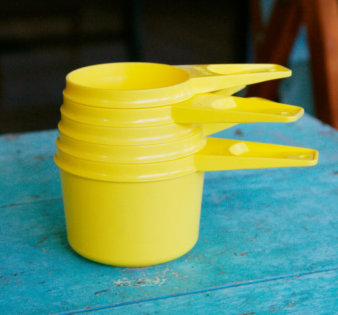 Vintage Tupperware Set Yellow Measuring Cups 1/4 to 3/4 Cup - Etsy