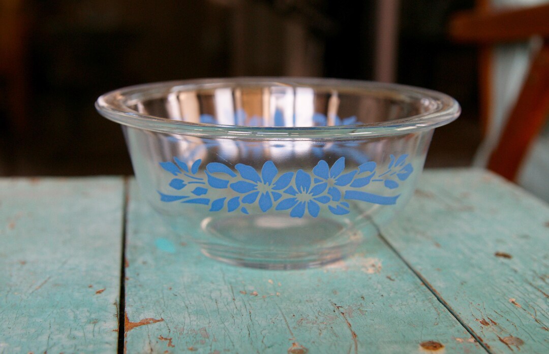 Vintage Pyrex Clear Glass Blue Flowers Ribbon Nesting Mixing Bowl 322 ...