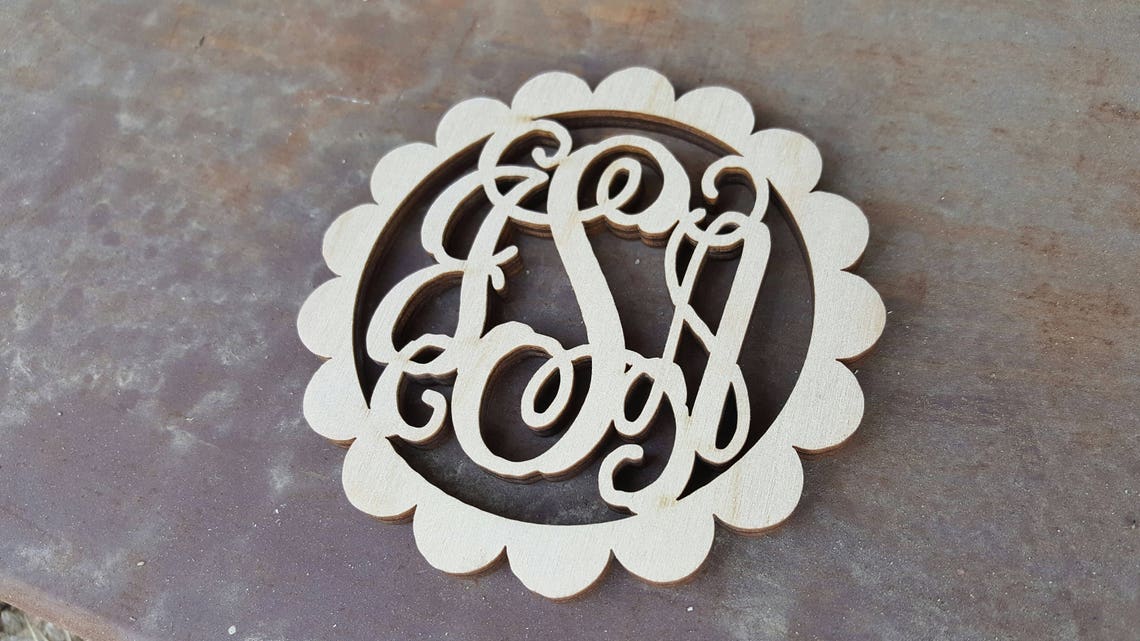 FREE SHIPPING Homecoming Mum Monogram Unpainted Mini | Etsy