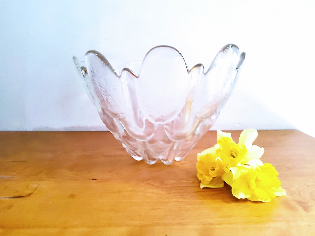 Large MCM Textured Glass Tulip Bowl, Swedish Ice Glass - Etsy
