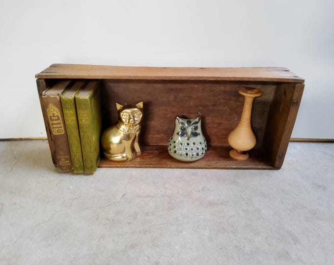 Vintage Wooden Wall Shelf, Display Shelf, Primitive Shelf, Old Crate ...