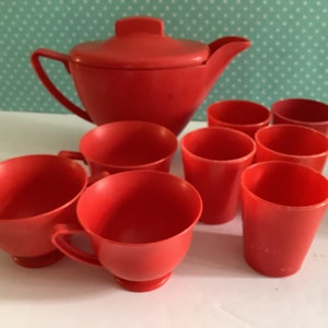 Vintage Toy Tea Sets, Tin Tea Set, Metal Tea Set, Plastic Tea Set, Red ...