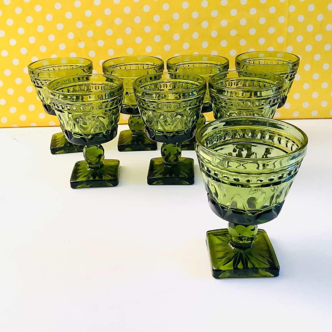 5 King's Crown Goblets, Green Glass, Square Base, Juice Goblets , Green ...