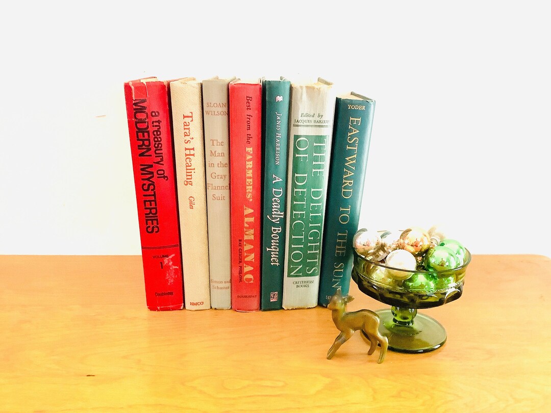 Vintage Christmas Book Set, Red Books, Green Books, Red and Green ...