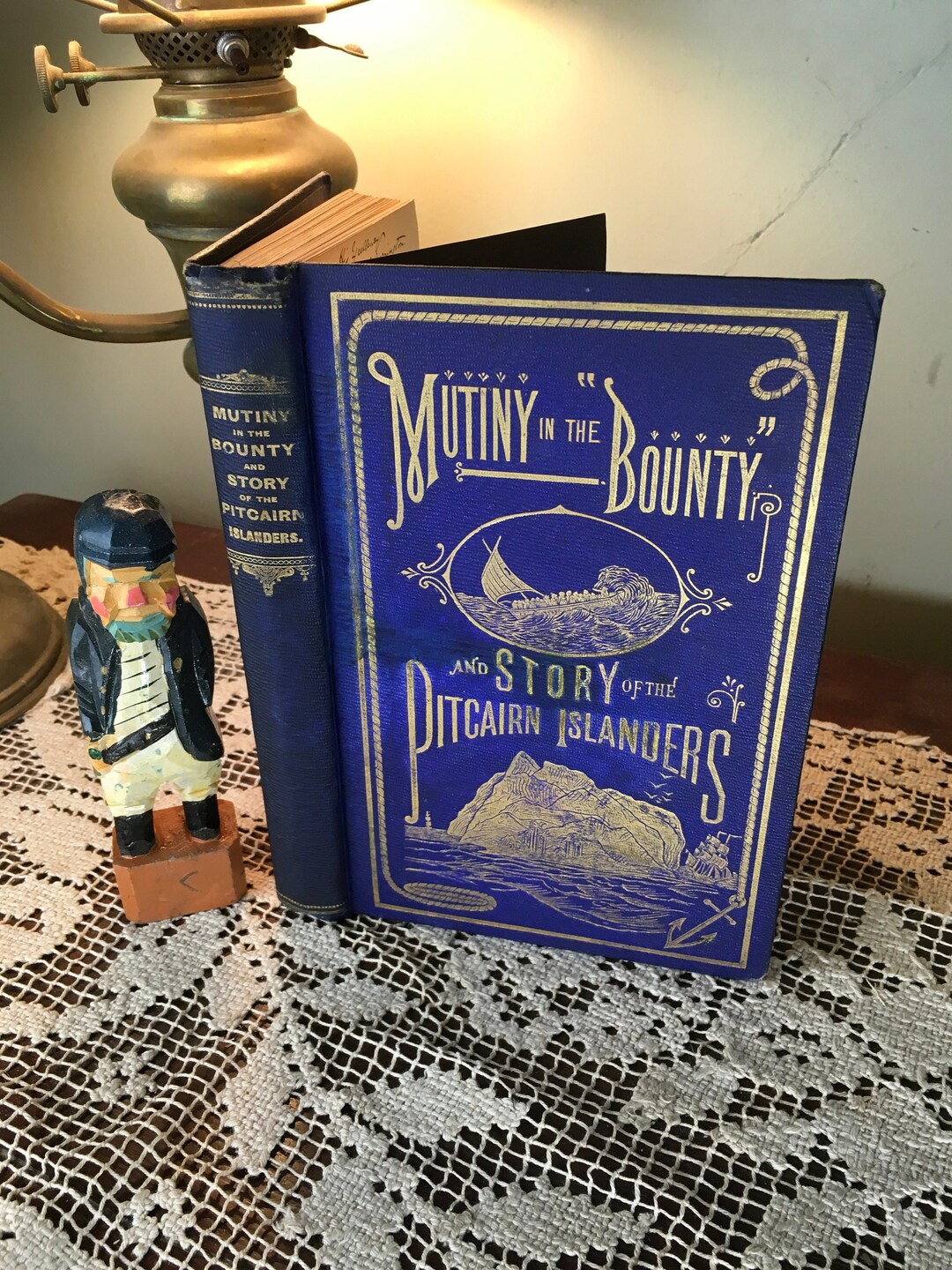 Rare Antique Book/mutiny in the Bounty/story of the Pitcairn Islanders ...