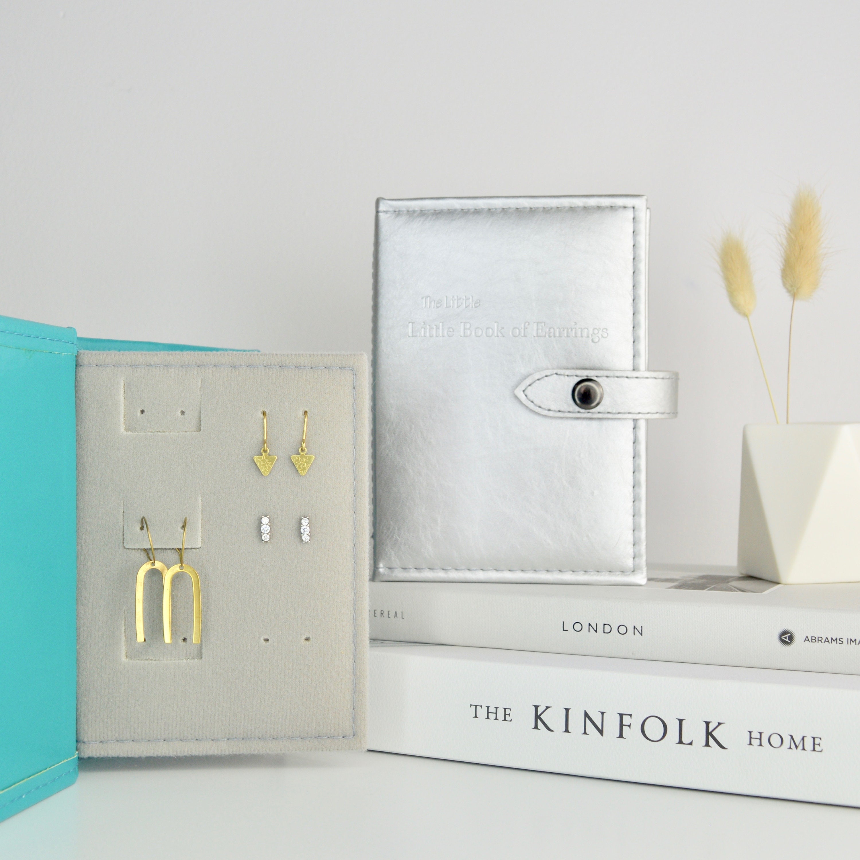 Earring book holder store