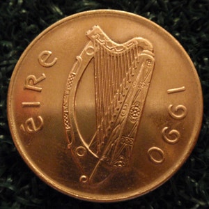 Irish 2P Two Pence Tuppence Coin With Bonus Coin FREE or Velvet Pouch ...