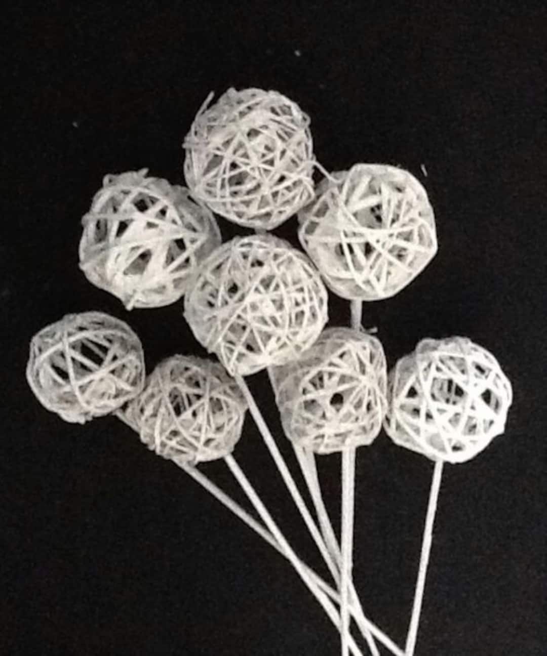 White Big Wicker Balls on Sticks 8pc Decorative Balls, Rustic Decor ...