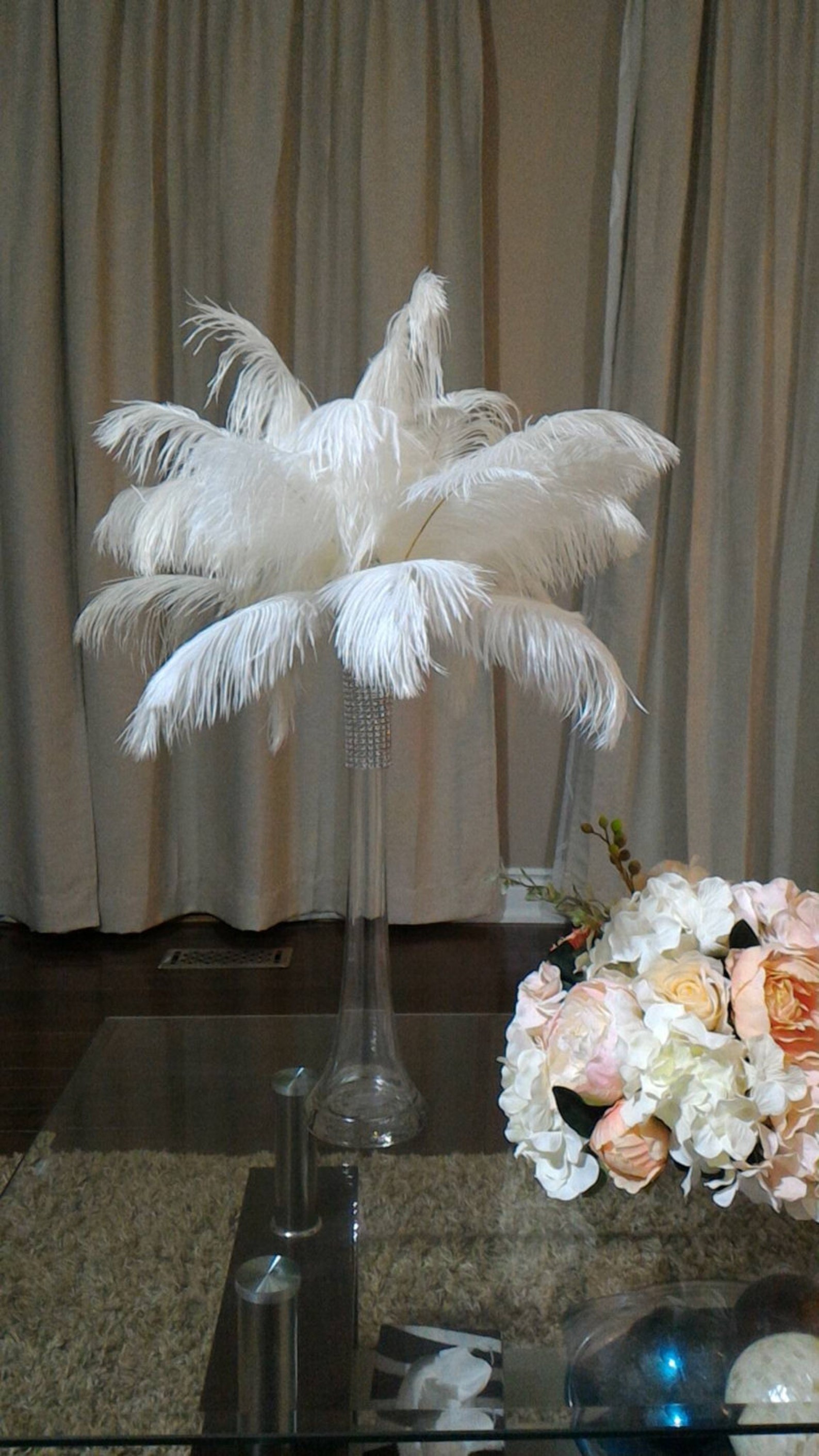 16" Tall Ostrich Feather Centerpiece Kits With Round Eiffel Tower Vase ...