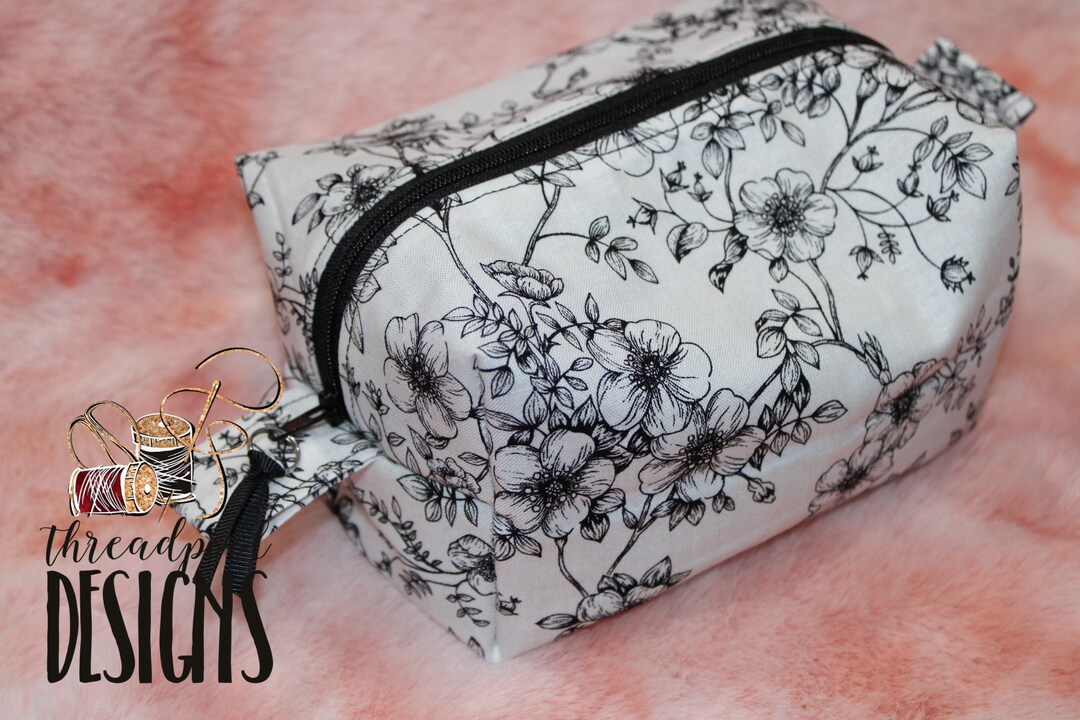Floral Line Drawing Make Up/accessory Bag Pencil Pouch - Etsy