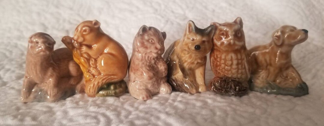 VINTAGE WADE FIGURINES Porcelain Made in England - Etsy